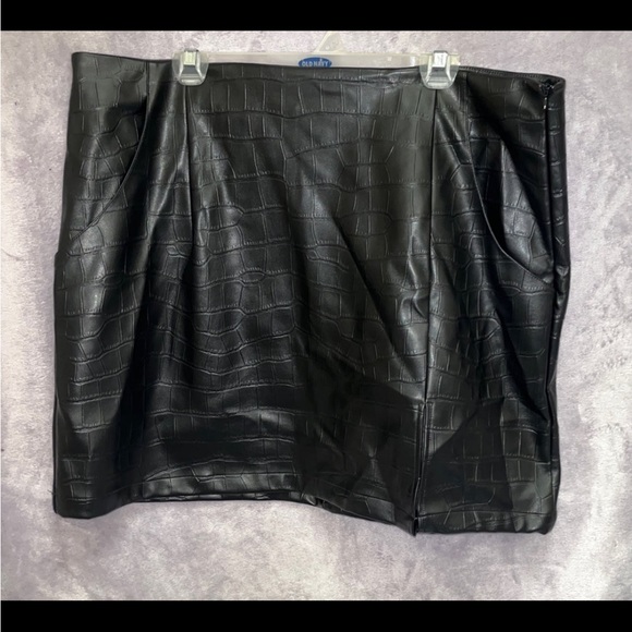 Cider | Skirts | Plus Size Cider Faux Croc Print Pleather Skirt 2x82 ...